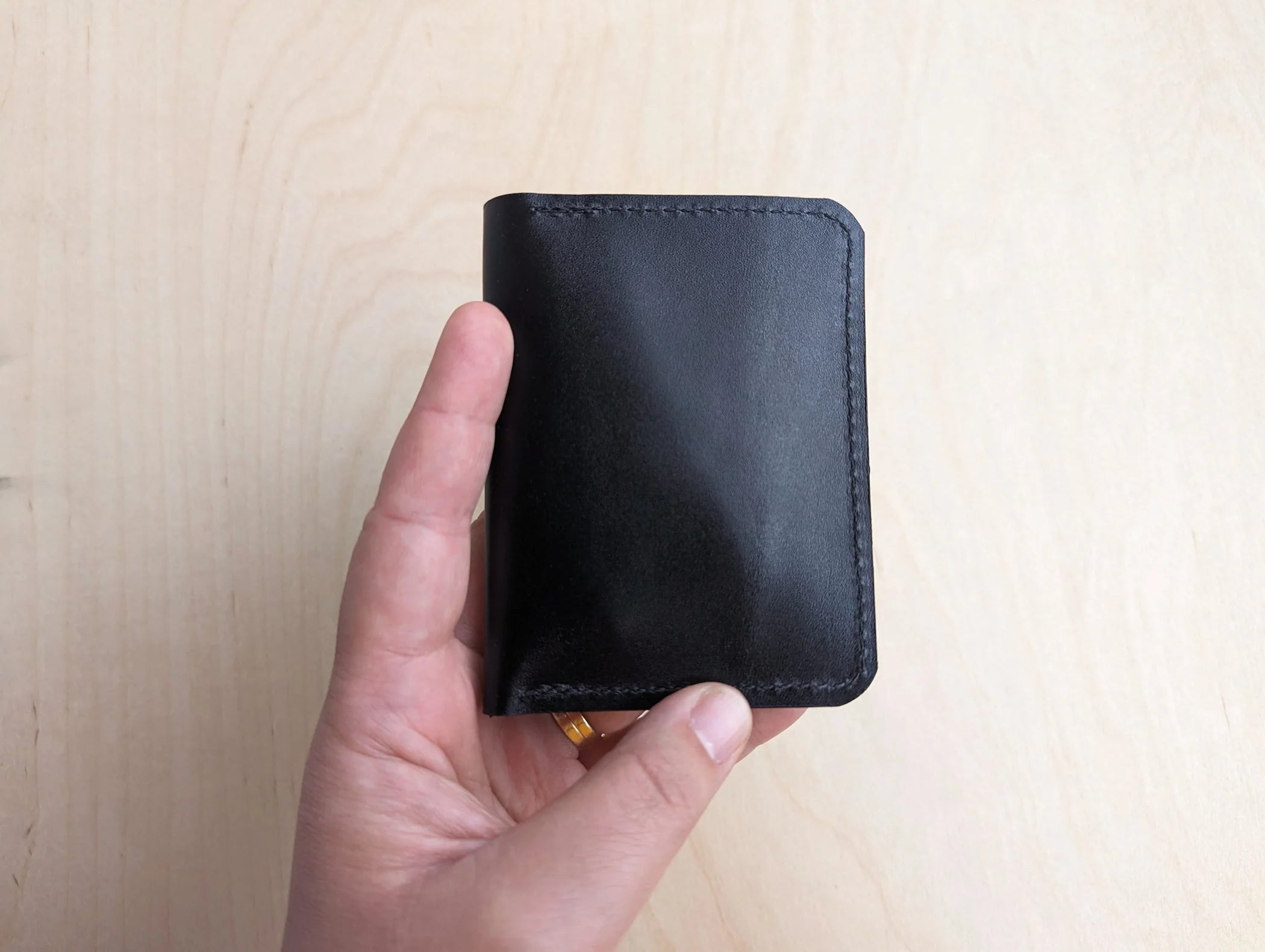 Vertical Wallet – Scout
